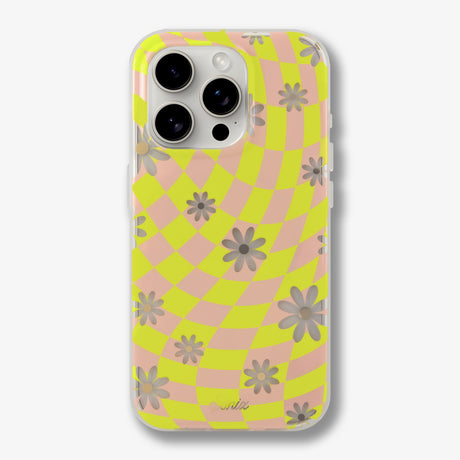 Checkmate Daisy MagSafe® Compatible iPhone Case | Sonix