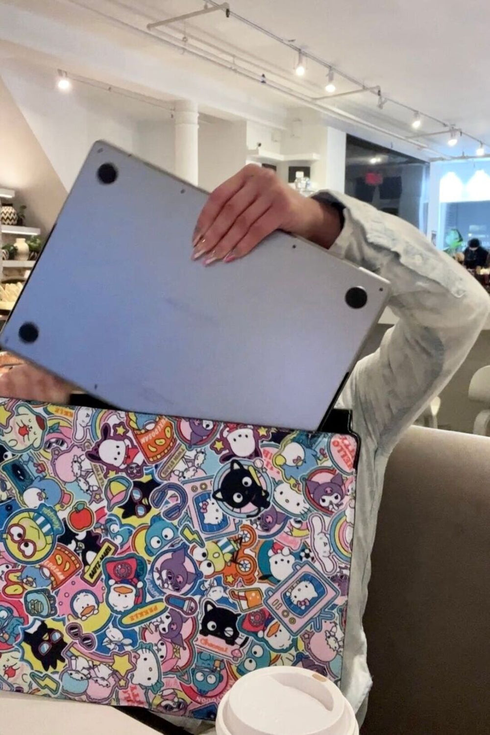 Foldable Laptop Sleeve - Hello Kitty® and Friends Stickers – Sonix